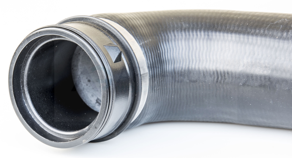 Wąż intercoolera BMW X3 E83 3.0d M57N2 11613415784 | Części samochodowe ...